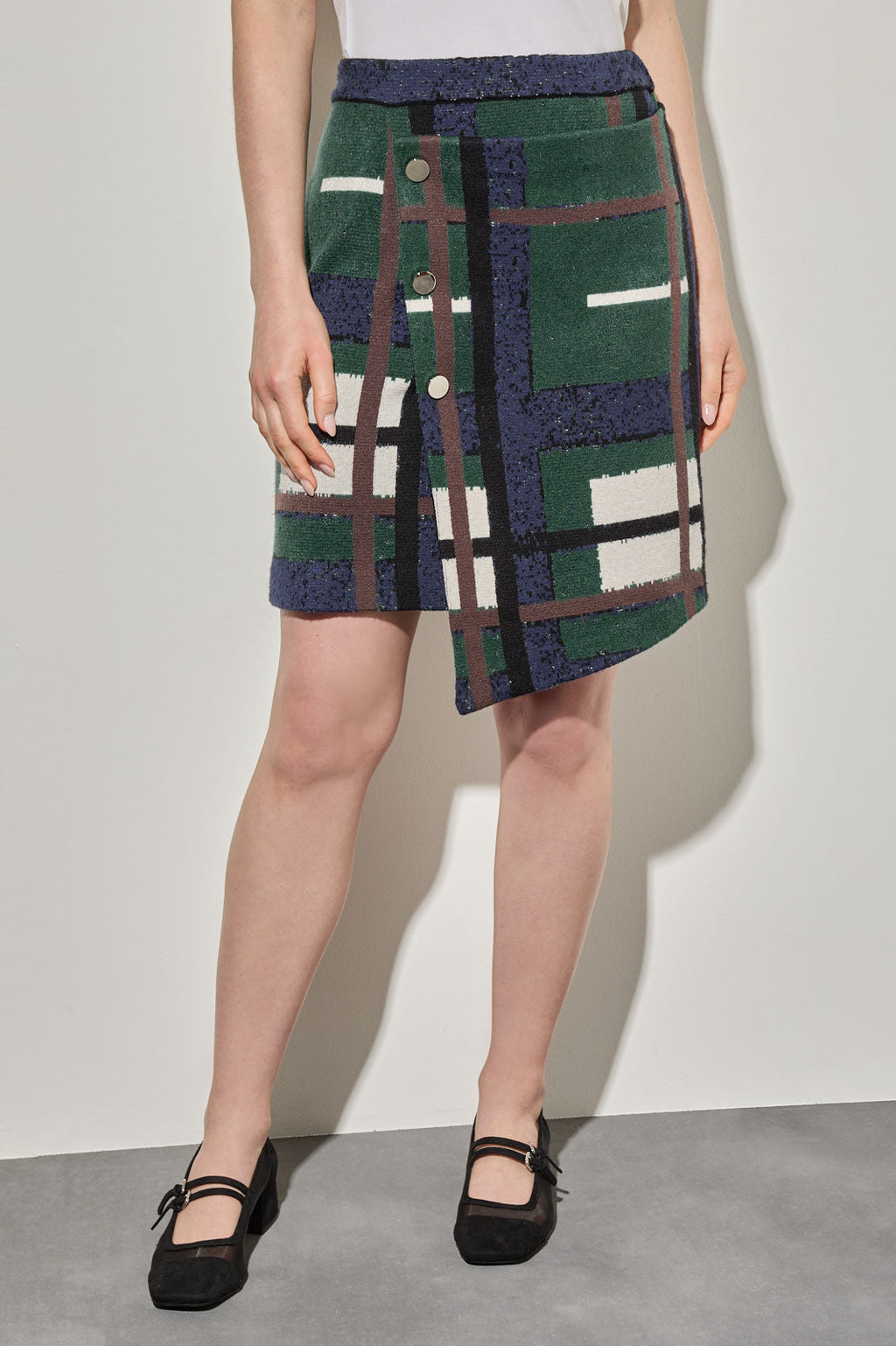 Cozy Knit Asymmetrical Above-the-Knee Skirt – meison